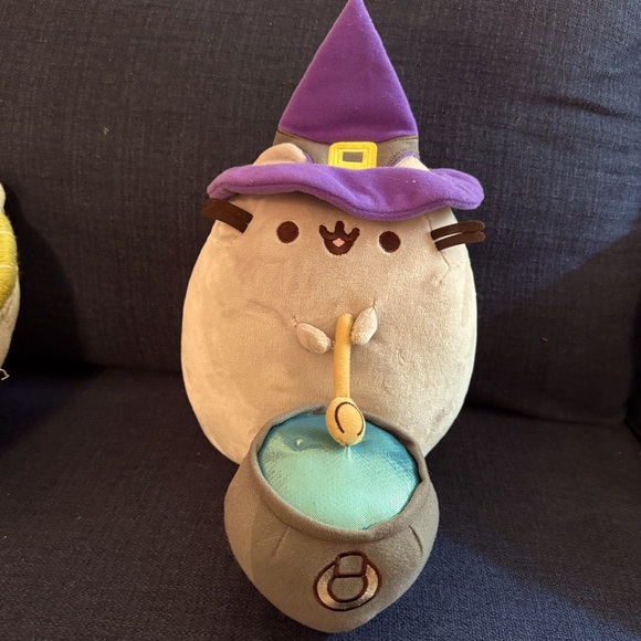 Pusheen | Toys | Rare Gund 2 Pusheen Halloween Witch And Light Up ...